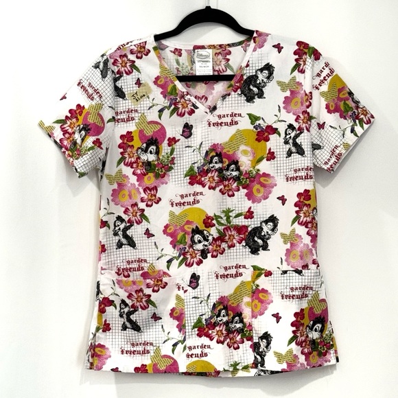 Disney | Tops | Disney Scrubs Disney Medical Scrub Top Xs Womens Chip ...